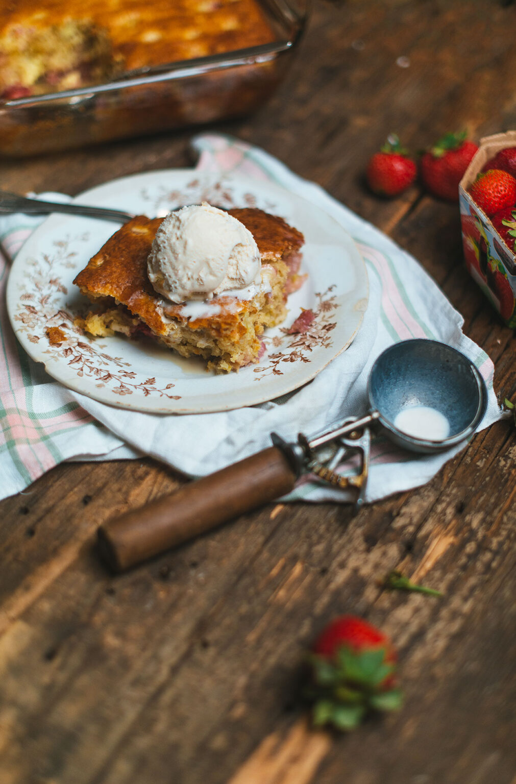 Maple Poor Man's Pudding (pouding chomeur) - Le Coup de Grâce