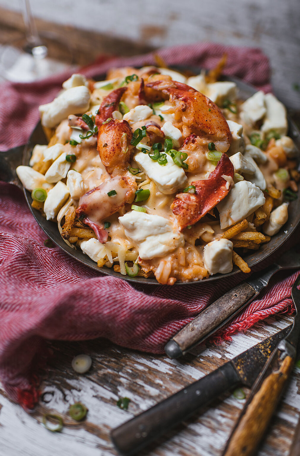 Poutine au homard avec sauce à la bisque - Le Coup de Grâce